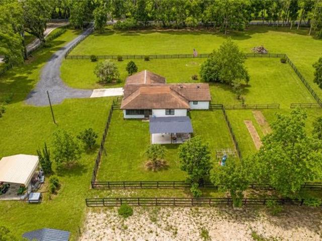 2735 NE 127th Pl, Anthony, FL 32617