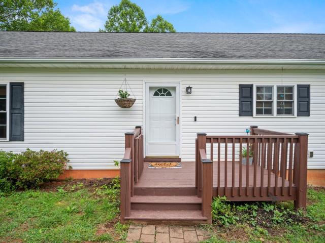 2735 Lizard Ridge Road