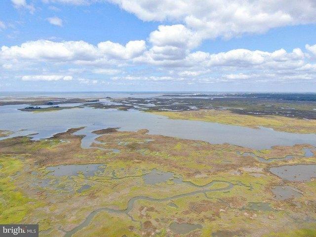 2735 Lloyd Webb Rd, Crisfield, MD 21817