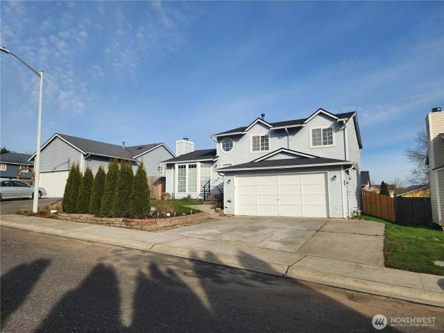 27361 Village Place NW