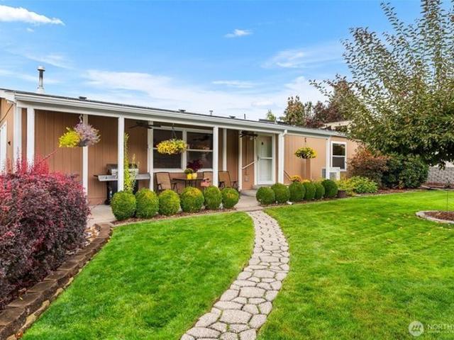 2736 NW Columbia Ave, East Wenatchee, WA 98802