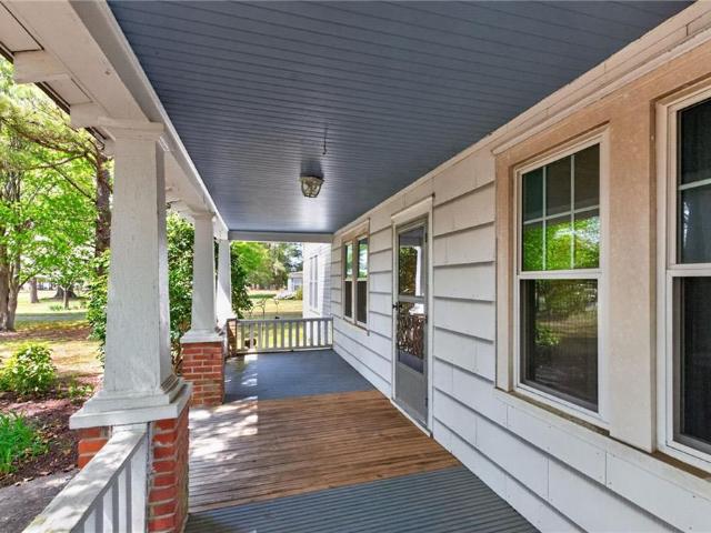 2736 Benefit RD