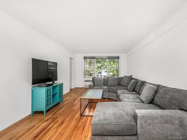 2736 Independence Ave Apt 2E, Bronx, NY 10463