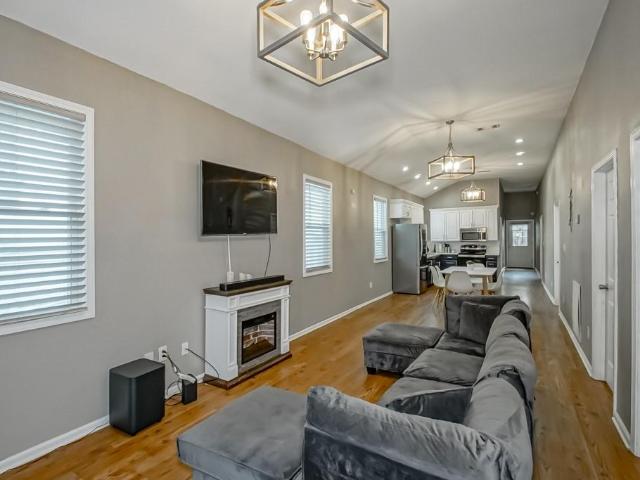 2736 Lavender Street