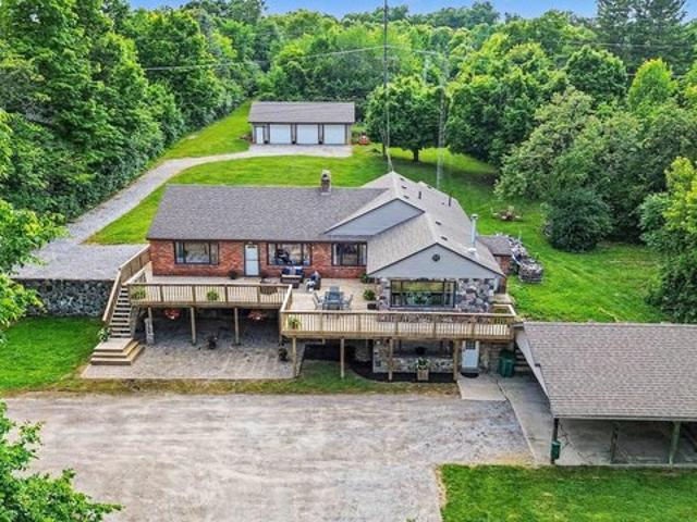 2736 S Wagner Rd, Ann Arbor, MI 48103