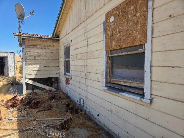 27376 Calico Drive
