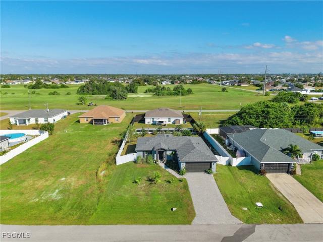 2737 NE 2nd Pl, Cape Coral, FL 33909 | MLS #2025018 | Compass