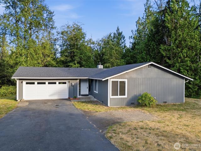 2737 Aspen Street SE