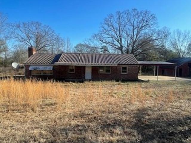 2737 Gardner Rd, Grady, AL 36036