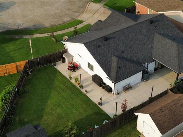 2737 Pin Oak Drive