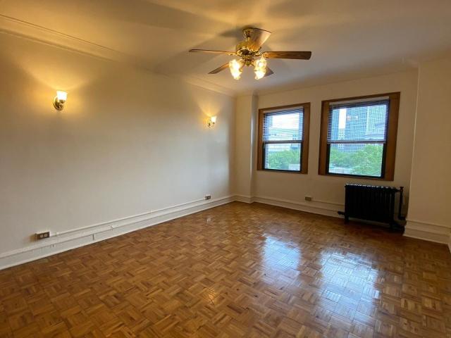 2738 N. Pine Grove Studio Apartment for Rent at 2738 N Pine Grove Ave, Chicago, IL 60614 Lincoln Park