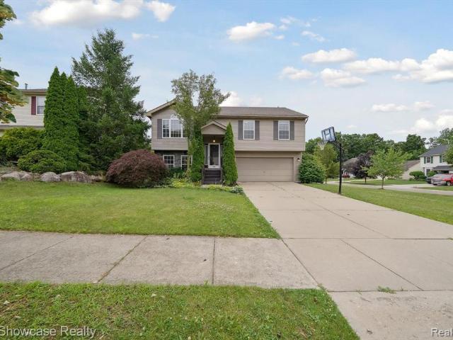 2738 Birchwood Drive
