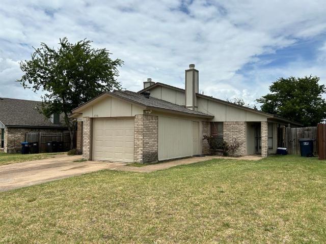 2738 Countryside Lane