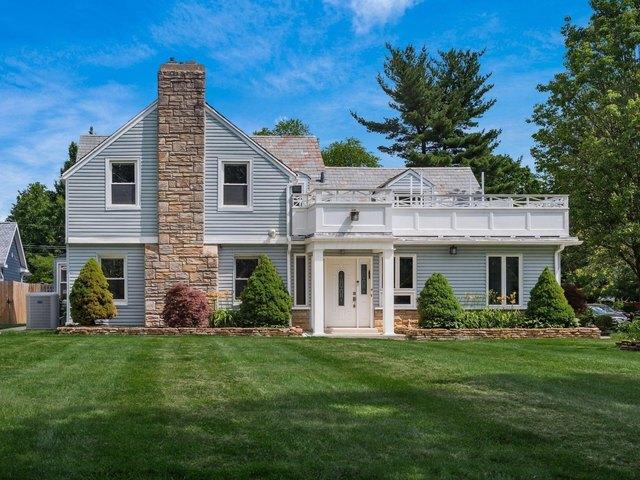 2738 E Broad St, Bexley, OH 43209