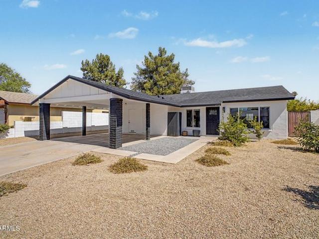 2738 E Windrose Dr, Phoenix, AZ 85032