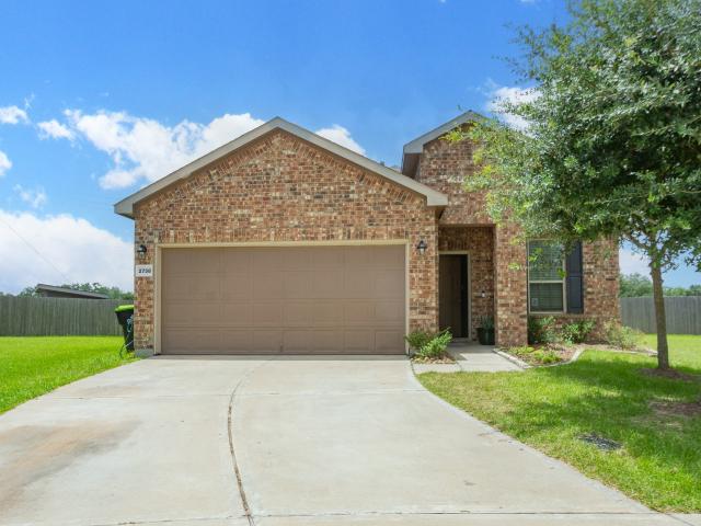 2738 Summer Lane