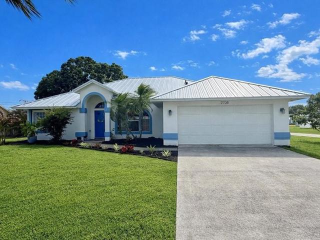 2738 SW District Ave, Port Saint Lucie, FL 34953