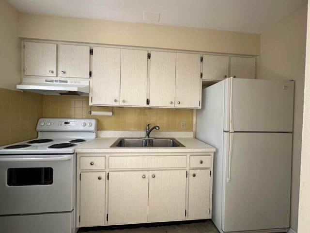 2739 Nassau Street #4 1 Bedroom Apartment for Rent at 2739 Nassau St, Sarasota, FL 34231