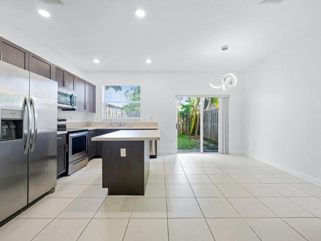 2739 SE 17th Ave, Homestead, FL 33035 | MLS #B26009