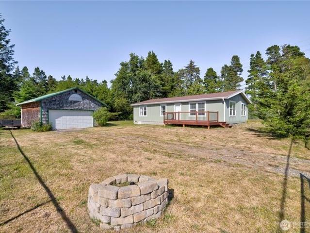 27305 Vernon Ave, Ocean Park, WA 98640
