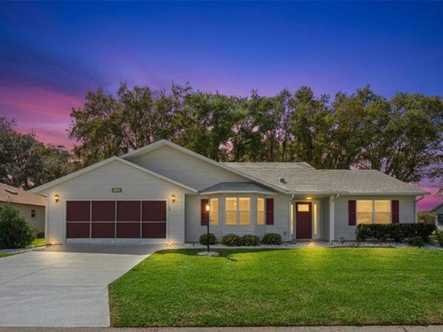 27308 Racquet Cir, Leesburg, FL 34748