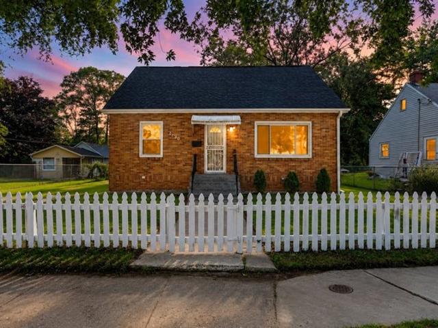 2730 Bildahl St, Rockford, IL 61109