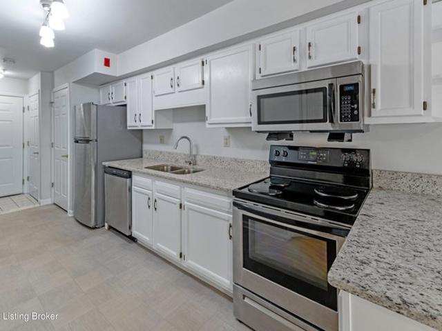 2730 Brownsboro Rd Apt 144, Louisville, KY 40206