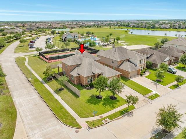 2730 Diamond Vista Ln, Rosharon, TX 77583