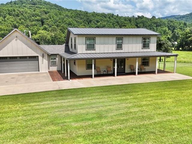 2730 Highway 23, Combs, AR 72721