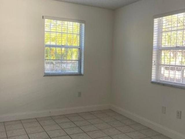 2730 SW 28th Ct, Miami, FL 33133