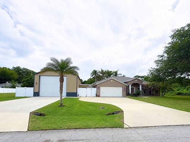 2730 Tamarind Dr, Edgewater, FL 32141