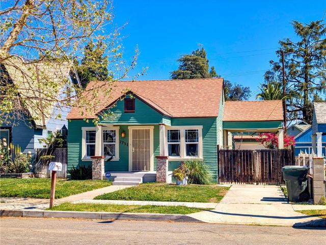 2731 N Pershing