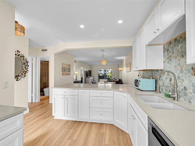 2731 NE 14th St, Unit 421, Pompano Beach, FL 33062 | MLS #F10538