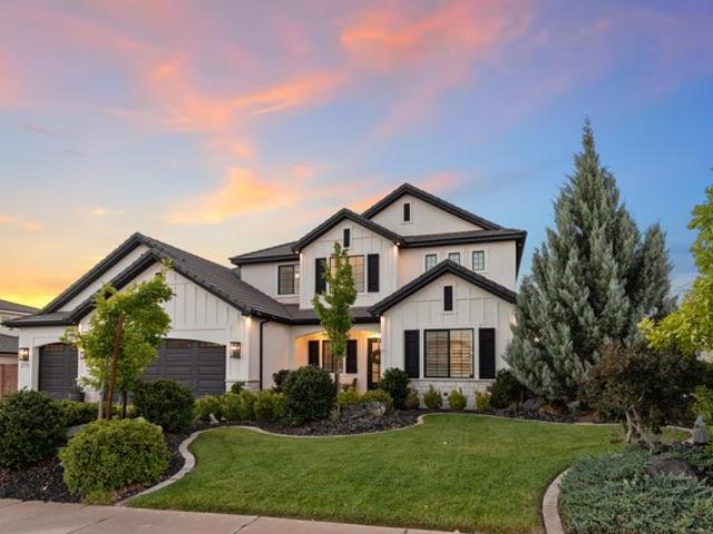 2731 E Briarwood Dr, Saint George, UT 84790