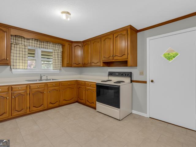 2731 Ila Road