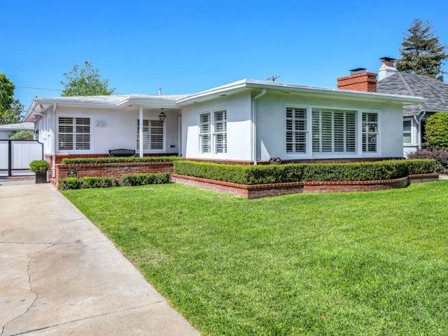 2731 Kelton Avenue