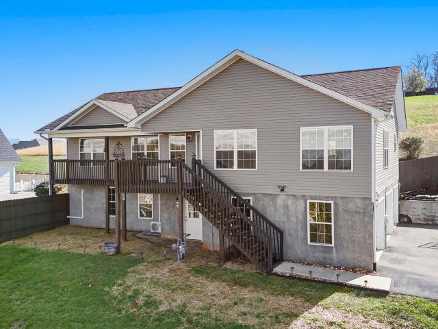 2731 Lucille Ave