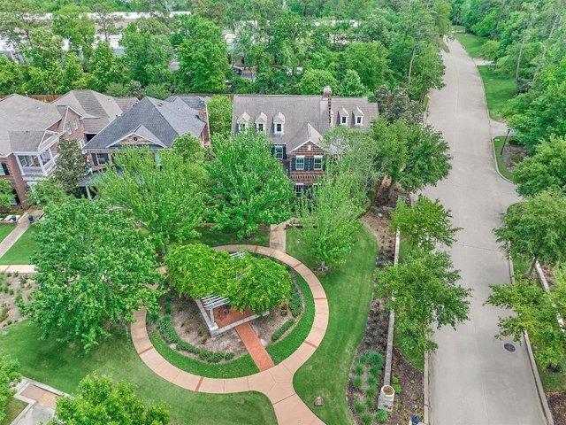 2731 Lake Front Cir, The Woodlands, TX 77380