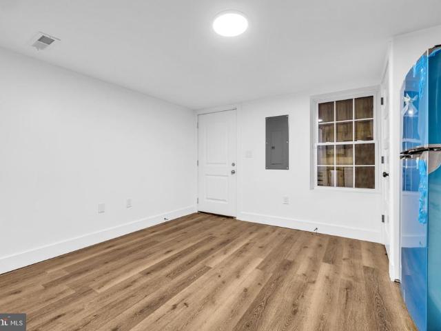 2731 Round Road