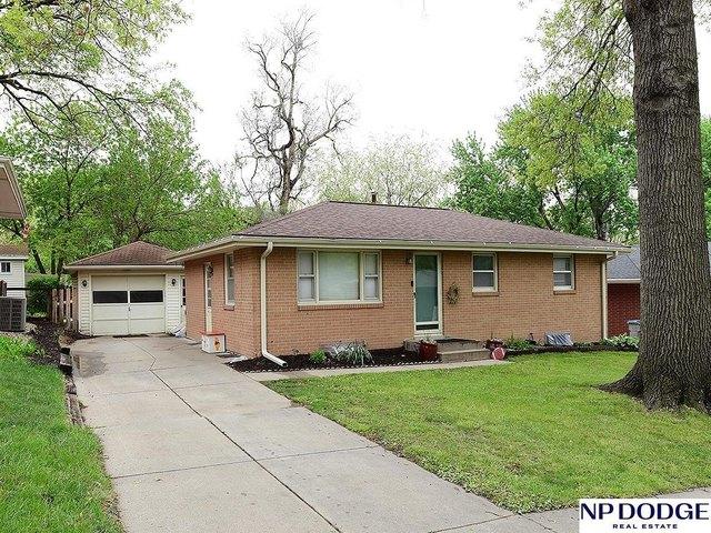 2731 S 41st St, Lincoln, NE 68506
