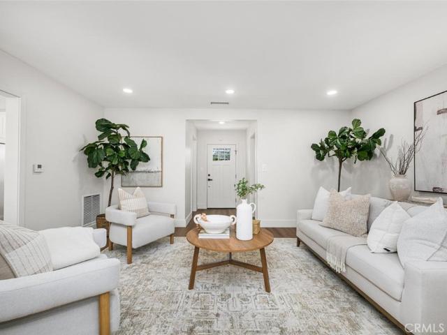 2731 Tulane