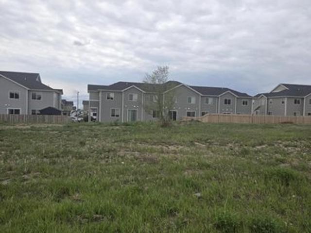 2731 29th St W, Williston, ND 58801