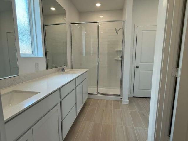 27326 Sweetwater Bay Dr