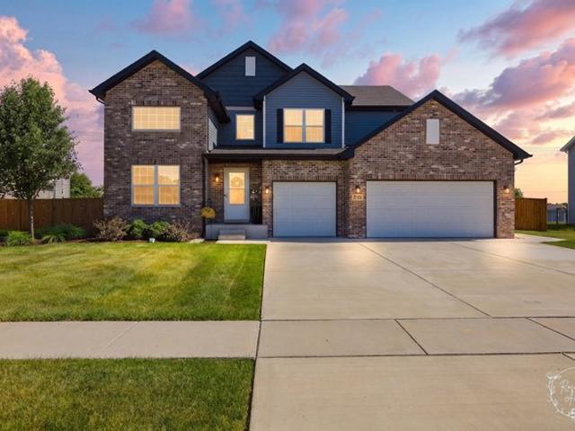 27329 W Deer Hollow Ln, Channahon, IL 60410