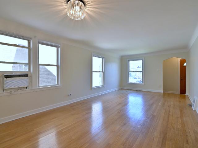 2732 N 72nd Court