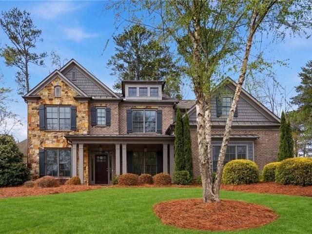 2732 Oak Glen Manor Rd, Decatur, GA 30033