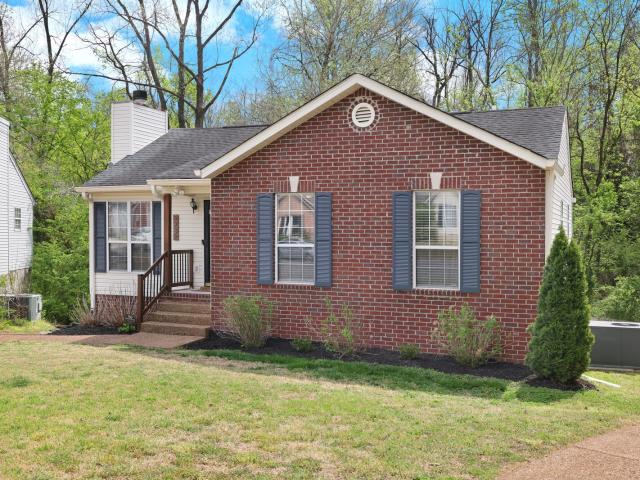 2732 Airwood Dr