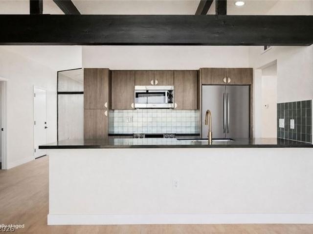 2732 Castle St, North Las Vegas, NV 89030