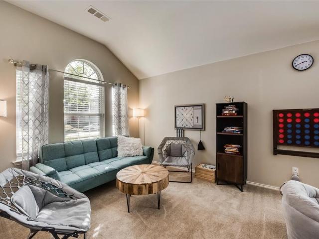 2732 Excalibur Drive