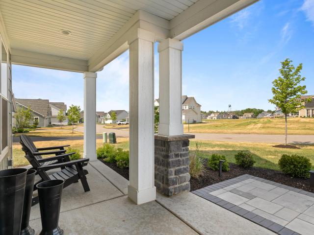 2732 Harbor Ct